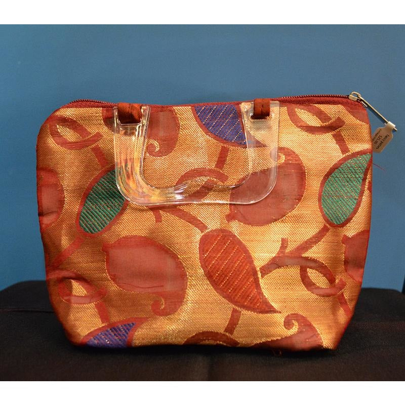 Gold rectagular fancy purse